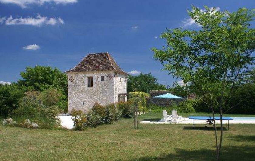 Ancien pigeonnier restauré avec piscine privative et jardin en ...